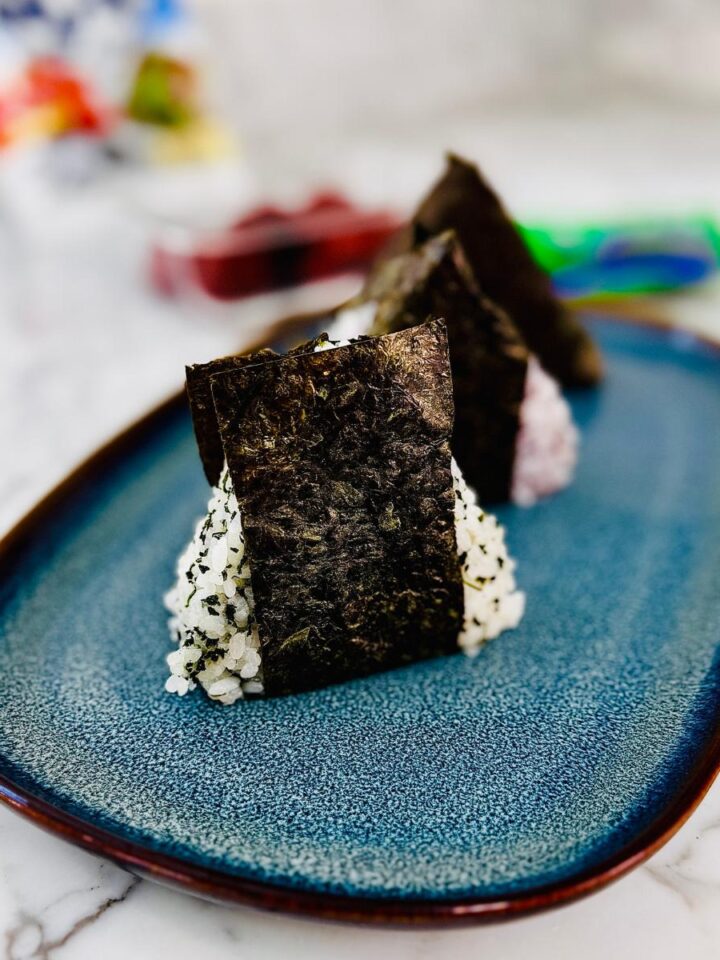 Yaki Onigiri (Grilled Rice Balls) - Vegan Japanese